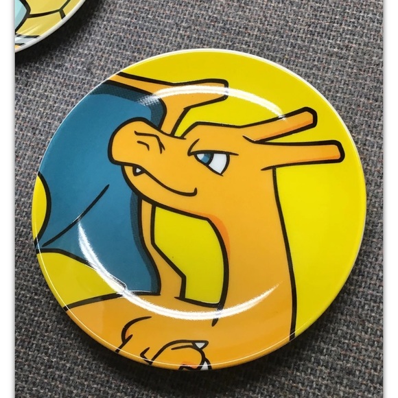 Pokemon | Dining | New In Box Pokmon Plates Rare Pikachu Collectors 20 ...